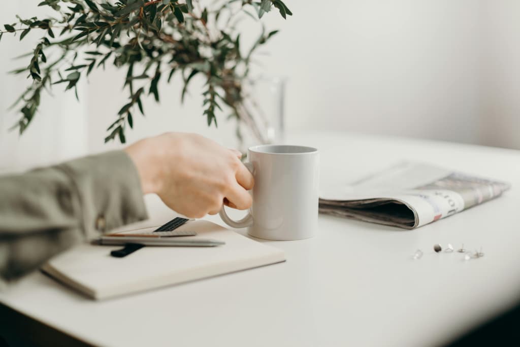 choosing-the-best-ai-content-creation-software-streamlining-content-creation-for-marketing-directors
