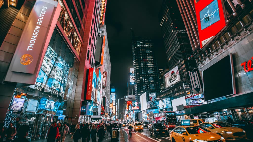 creating-engaging-infographics-with-ai-enhancing-visual-communication-and-boosting-engagement