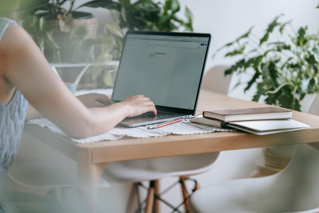 optimizing-ctas-best-practices-for-converting-readers-into-leads